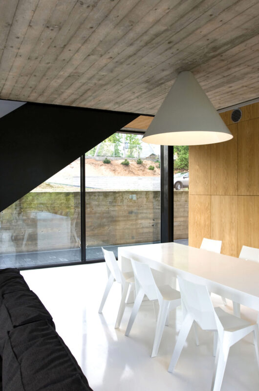 Home | tossB Lighting